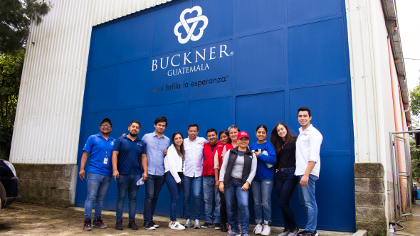 Buckner Guatemala en alianza con Kellogg’s® ¡300 niños y niñas serán ...